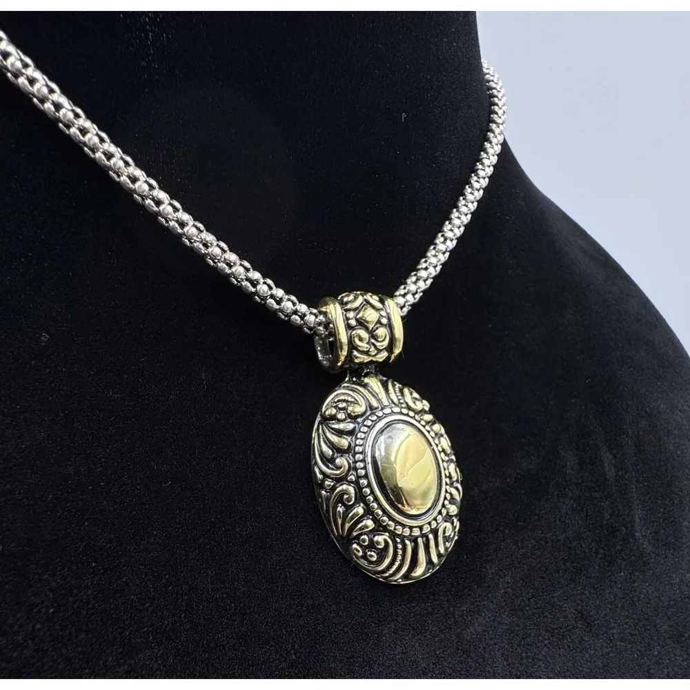 Avon | Jewelry | Avon 205 Nos Multi Tone Textured Scroll Necklace ...
